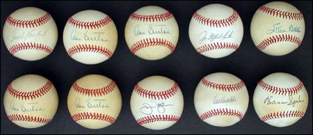 Hall of Fame Pitchers | RR Auction