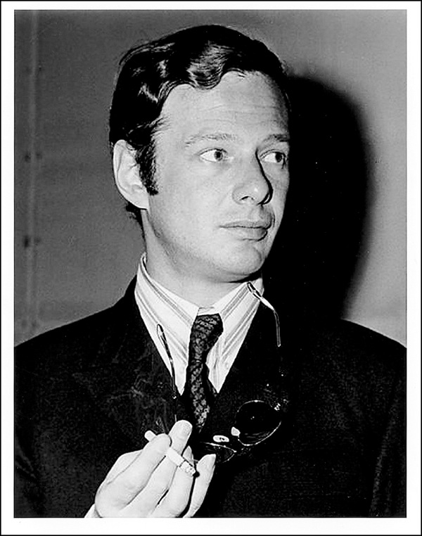 Beatles: Epstein, Brian Signature | RR Auction