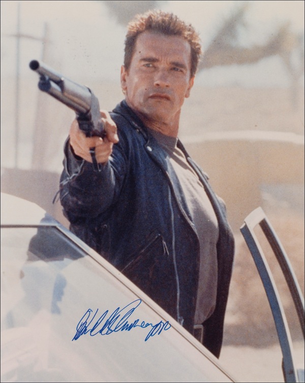 Arnold Schwarzenegger Signed Photograph | RR Auction