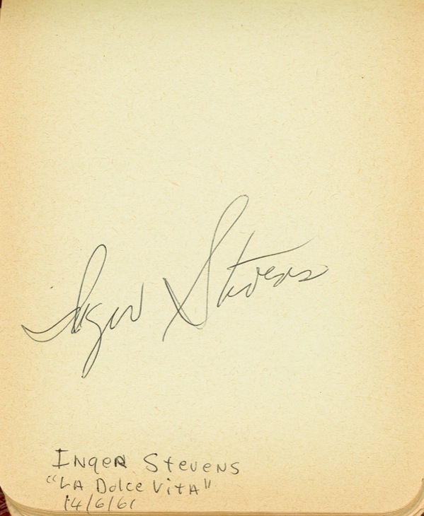 Autograph Album Autograph Album | RR Auction