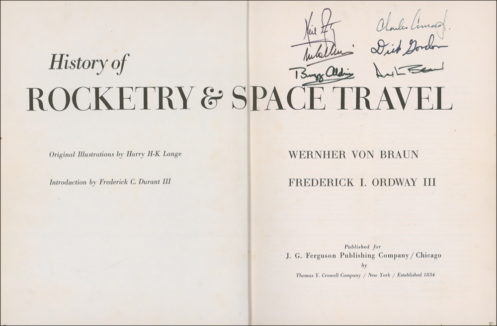 Apollo 11 and 12: Apollo legends with “rocket team”
