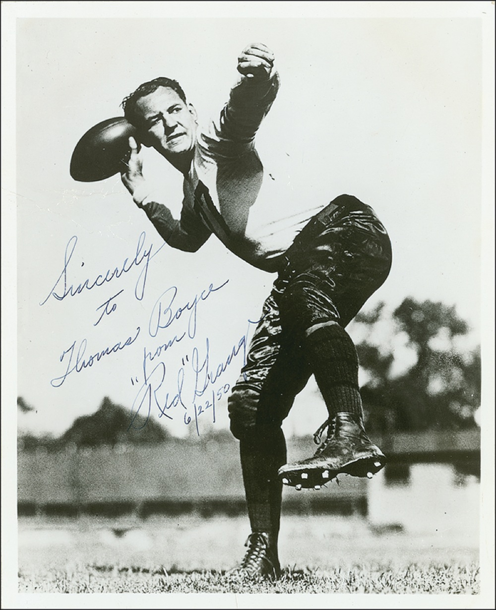 Red Grange Signed Photograph | RR Auction