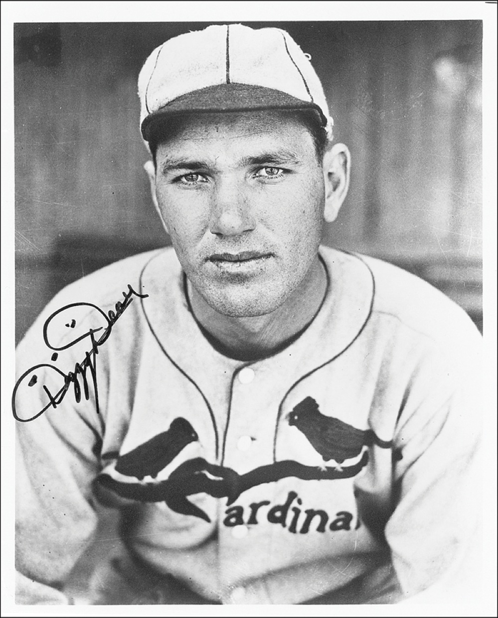 Dizzy Dean Signed Photograph | RR Auction