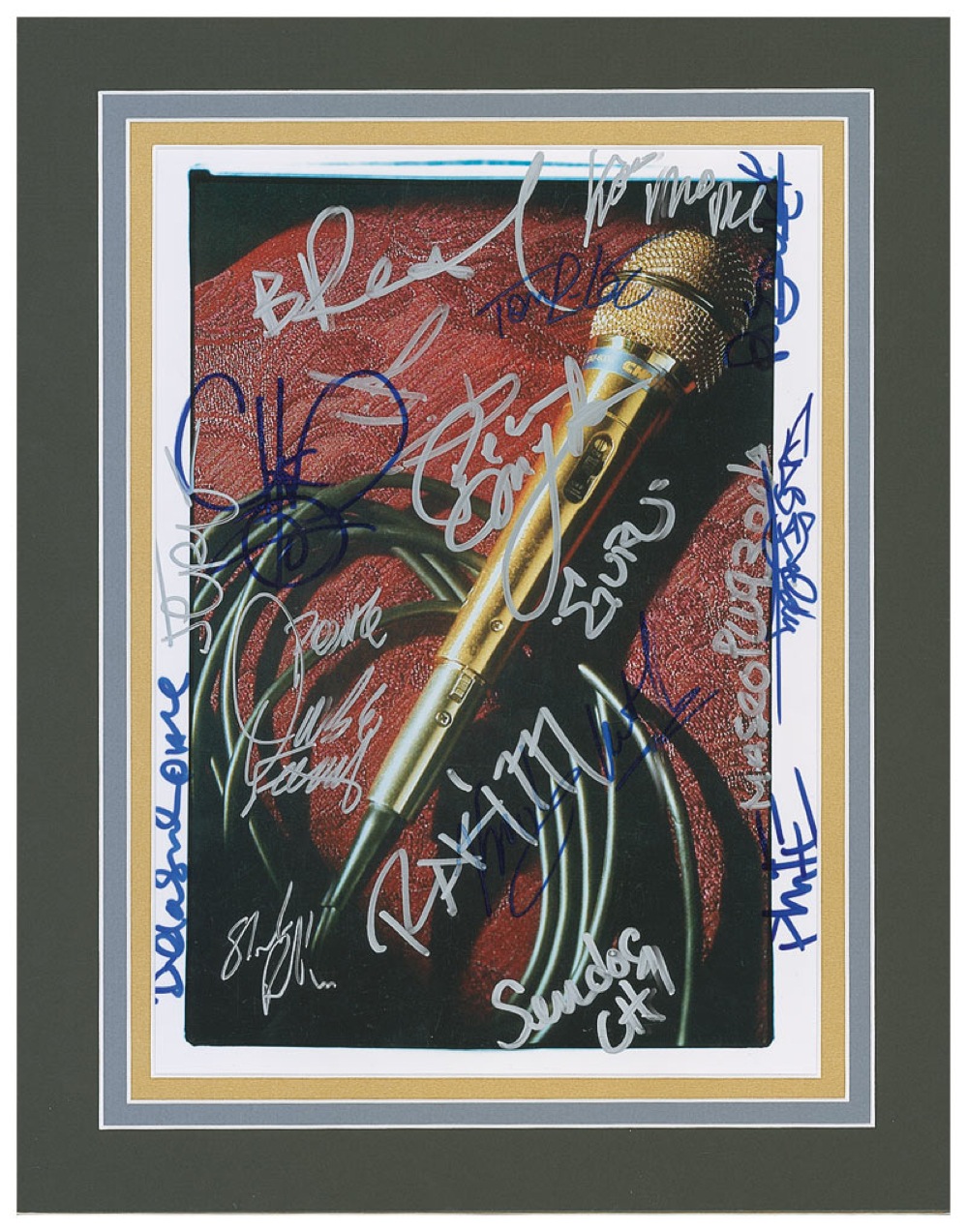 Hip Hop Legends Signed Photograph | RR Auction