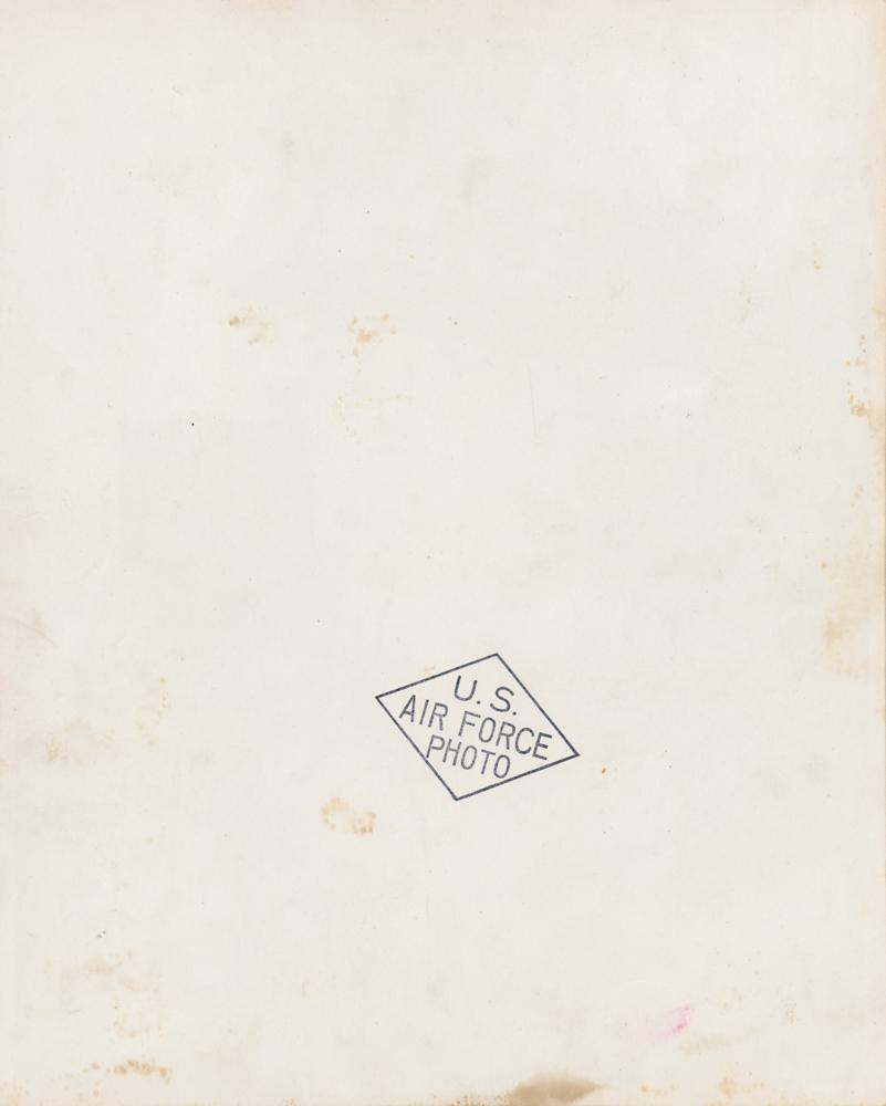 Douglas MacArthur Signed Photograph | RR Auction