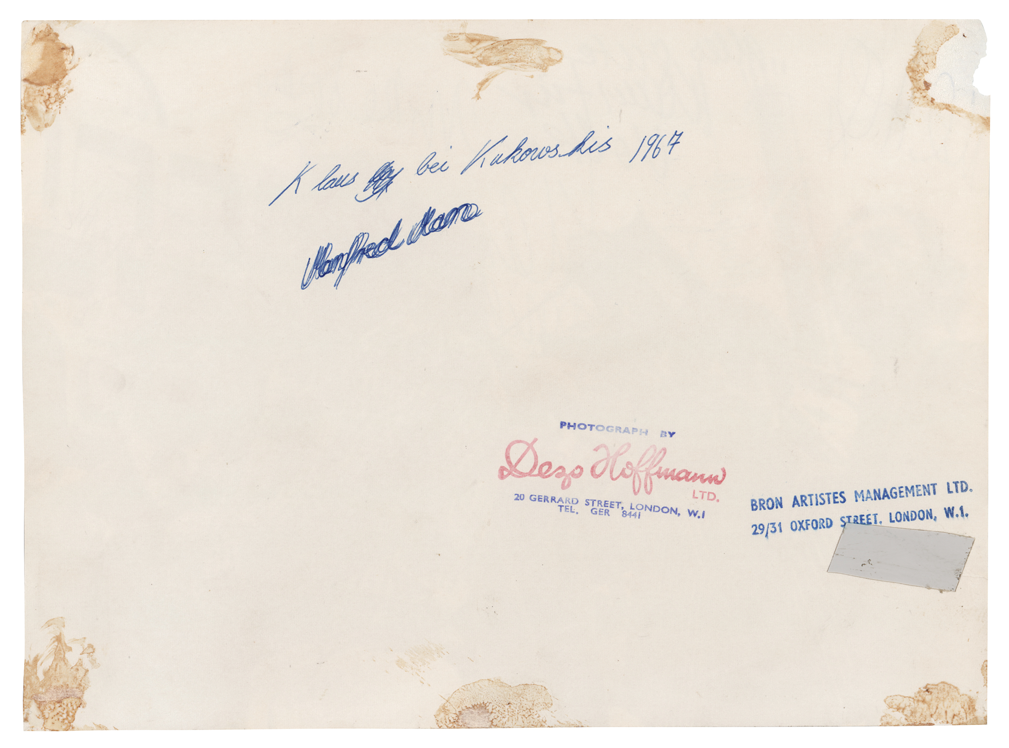 Manfred Mann Signed Photograph by Dezo Hoffmann | RR Auction