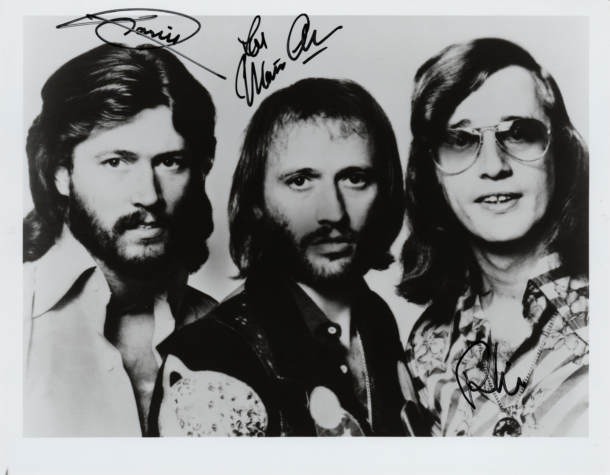 Bee Gees Signed Photograph | RR Auction