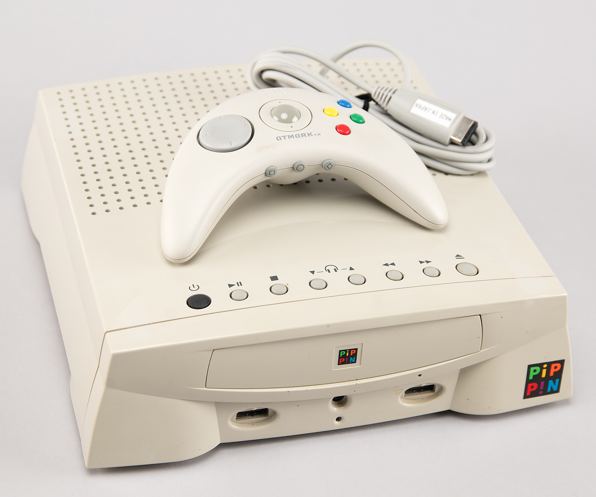 Apple/Bandi Pippin EVT Prototype | RR Auction