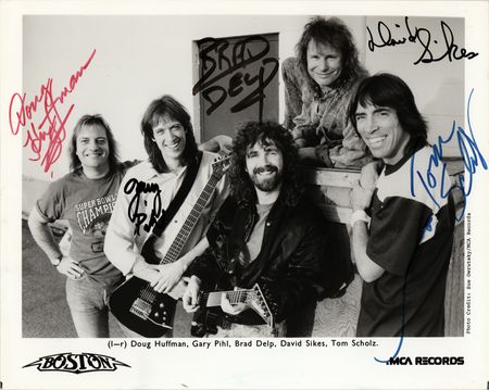 Boston Signed Photograph | RR Auction