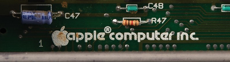 Apple Lisa Computer with 'Twiggy' Drives, ProFile Hard Drive, Mouse,